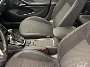 Pelēks Opel Astra 2018 Viļņa, ar dzinēja tilpumu 1.60 L un nobraukumu 181 tūkst. km par 6490 €, foto 25 vietnē AUTOMOTO.COM.LV