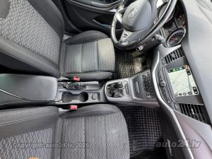 Pelēks Opel Astra 2018 Tallina, ar dzinēja tilpumu 1.60 L un nobraukumu 180 tūkst. km par 6500 €, foto 14 vietnē AUTOMOTO.COM.LV