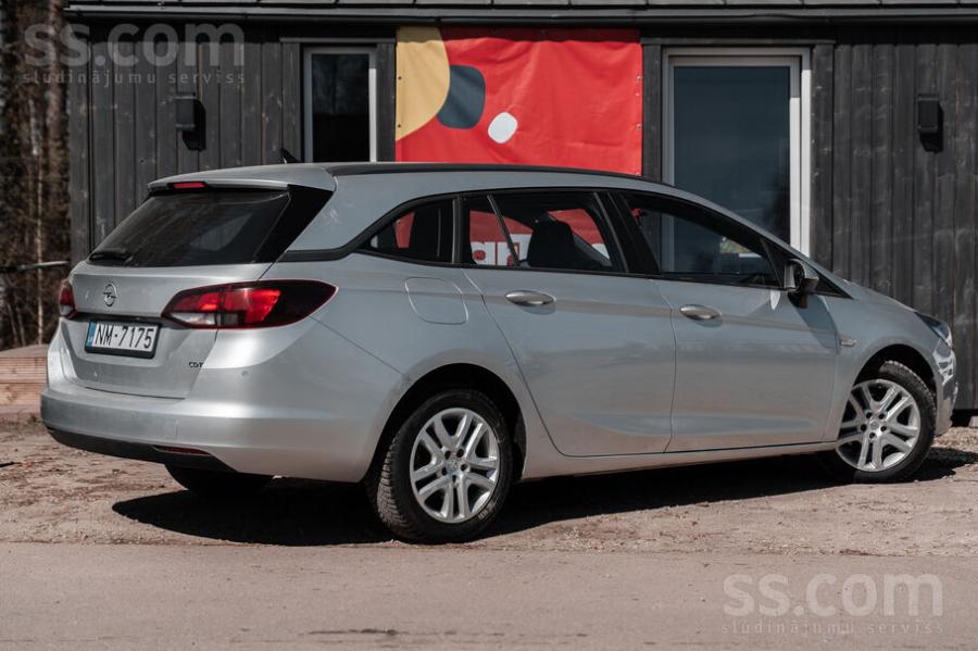 Pelēks Opel Astra 2018 Rīga, ar dzinēja tilpumu 1.60 L un nobraukumu 273 tūkst. km par 6350 €, foto 4 vietnē AUTOMOTO.COM.LV