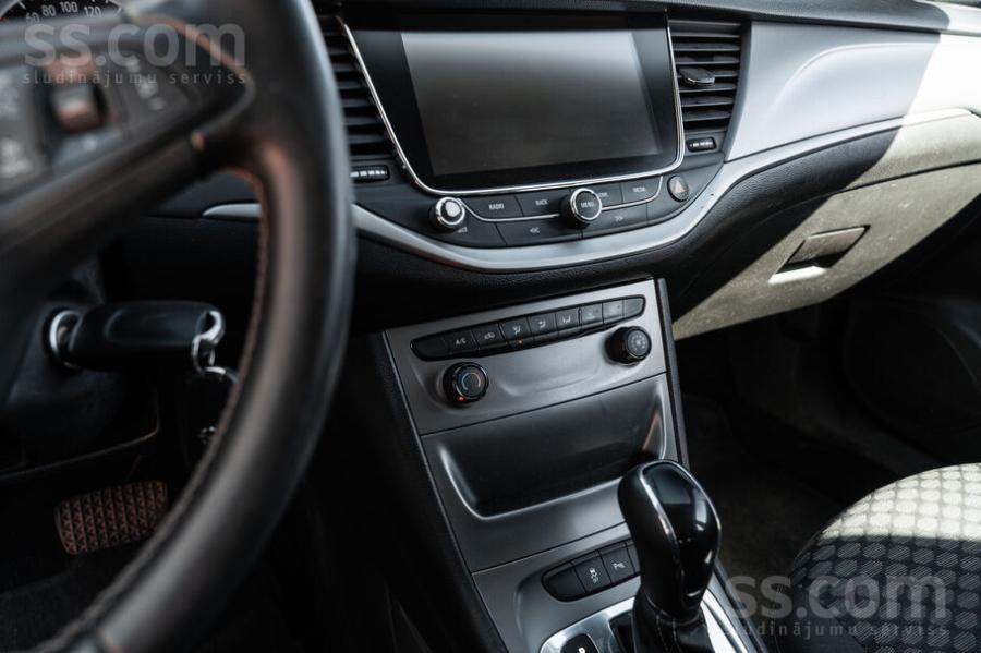 Pelēks Opel Astra 2018 Rīga, ar dzinēja tilpumu 1.60 L un nobraukumu 273 tūkst. km par 6350 €, foto 18 vietnē AUTOMOTO.COM.LV