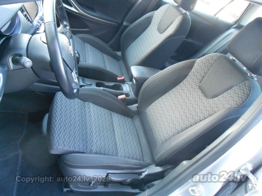 Pelēks Opel Astra 2018 Viljandi, ar dzinēja tilpumu 1.60 L un nobraukumu 222 tūkst. km par 6990 €, foto 9 vietnē AUTOMOTO.COM.LV
