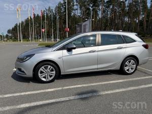 Grey Opel Astra 2018 in Riga, with an engine capacity of 1.60 L and mileage of 230 thousand km for 6490 €, photo 10 on AUTOMOTO.COM.LV