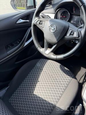 Grey Opel Astra 2018 in Riga, with an engine capacity of 1.60 L and mileage of 230 thousand km for 6490 €, photo 15 on AUTOMOTO.COM.LV