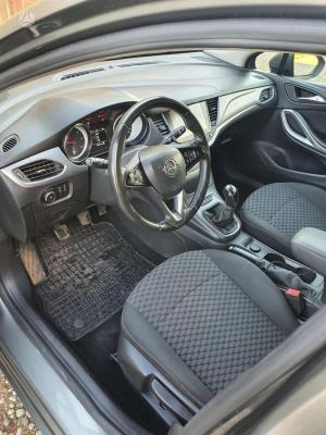 Pelēks Opel Astra 2018 Šakiai, ar dzinēja tilpumu 1.60 L un nobraukumu 163 tūkst. km par 8500 €, foto 11 vietnē AUTOMOTO.COM.LV