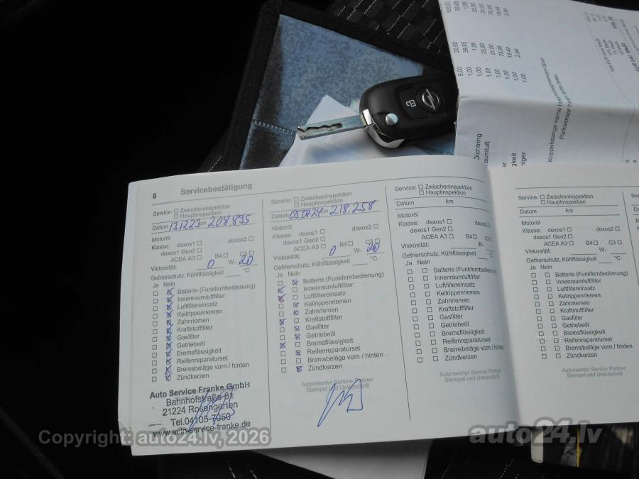 Grey Opel Astra 2018 in Viljandi, with an engine capacity of 1.60 L and mileage of 222 thousand km for 6990 €, photo 17 on AUTOMOTO.COM.LV