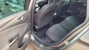Pelēks Opel Astra 2018 Telšiai, ar dzinēja tilpumu 1.40 L un nobraukumu 170 tūkst. km par 6850 €, foto 17 vietnē AUTOMOTO.COM.LV