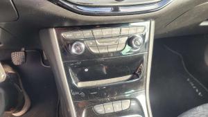 Pelēks Opel Astra 2018 Telšiai, ar dzinēja tilpumu 1.40 L un nobraukumu 170 tūkst. km par 6850 €, foto 24 vietnē AUTOMOTO.COM.LV