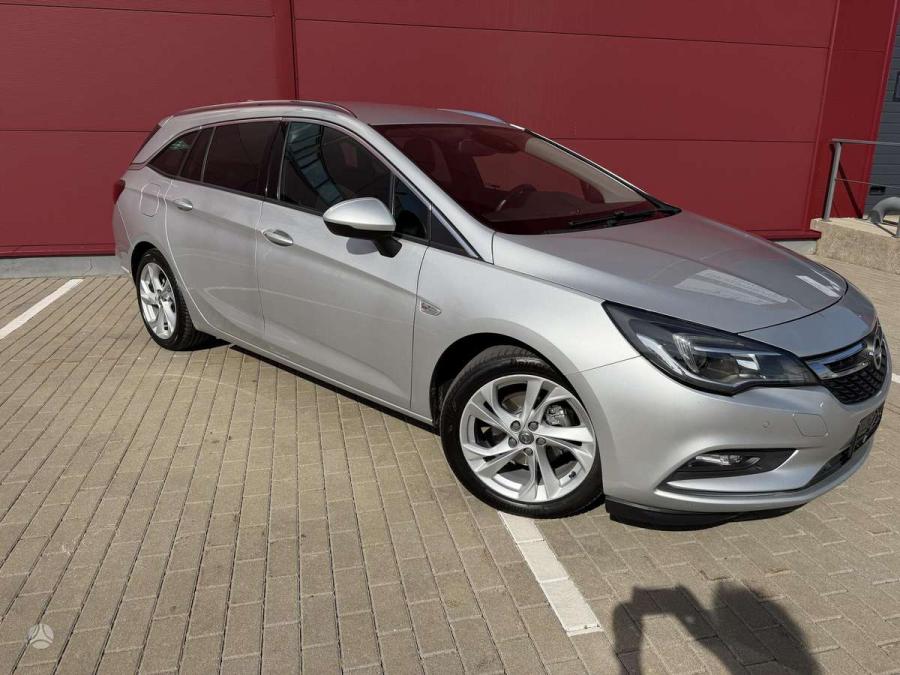Pelēks Opel Astra 2018 Kauņa, ar dzinēja tilpumu 1.60 L un nobraukumu 217 tūkst. km par 6490 €, foto 1 vietnē AUTOMOTO.COM.LV