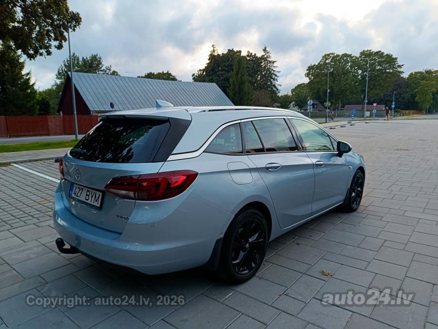Pelēks Opel Astra 2018 Tallina, ar dzinēja tilpumu 1.40 L un nobraukumu 133 tūkst. km par 10990 €, foto 4 vietnē AUTOMOTO.COM.LV