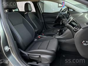 Pelēks Opel Astra 2019 Cēsis, ar dzinēja tilpumu 1.60 L un nobraukumu 217 tūkst. km par 850 €, foto 11 vietnē AUTOMOTO.COM.LV