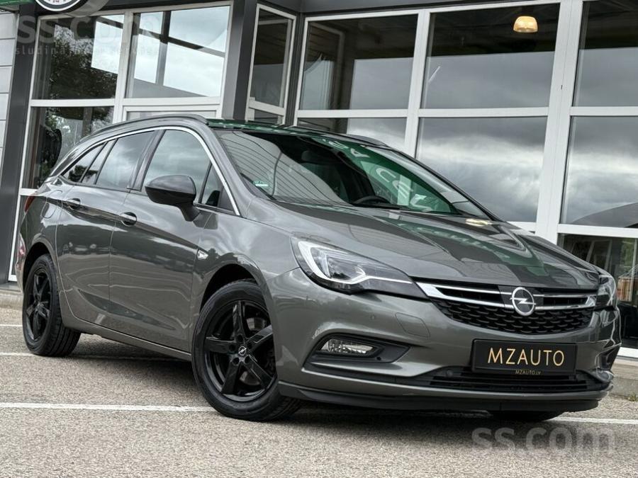 Grey Opel Astra 2019 in Tukums, with an engine capacity of 1.60 L and mileage of 245 thousand km for 7990 €, photo 1 on AUTOMOTO.COM.LV