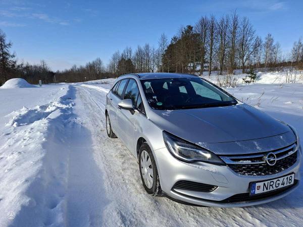 Grey Opel Astra 2019 in Vilnius, with an engine capacity of 1.60 L and mileage of 190 thousand km for 7200 €, photo 2 on AUTOMOTO.COM.LV