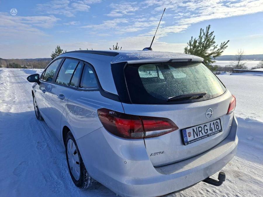 Pelēks Opel Astra 2019 Viļņa, ar dzinēja tilpumu 1.60 L un nobraukumu 190 tūkst. km par 7200 €, foto 5 vietnē AUTOMOTO.COM.LV