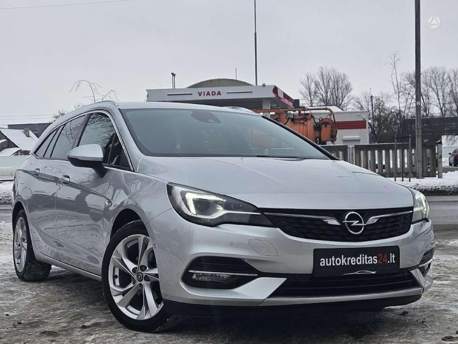 Grey Opel Astra 2019 in Siauliai, with an engine capacity of 1.50 L and mileage of 116 thousand km for 8470 €, photo 4 on AUTOMOTO.COM.LV