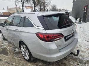 Grey Opel Astra 2019 in Siauliai, with an engine capacity of 1.50 L and mileage of 116 thousand km for 8470 €, photo 5 on AUTOMOTO.COM.LV