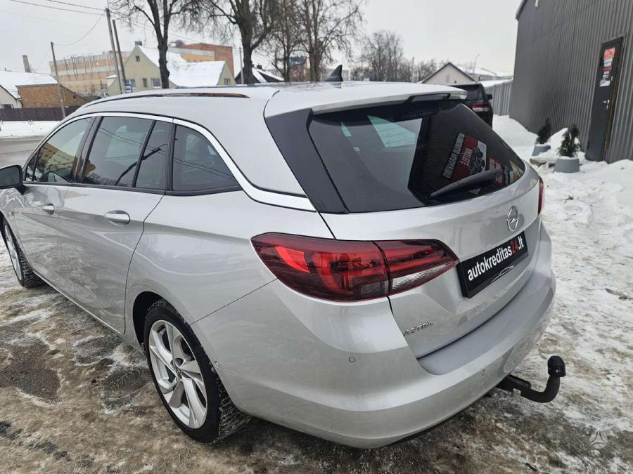 Grey Opel Astra 2019 in Siauliai, with an engine capacity of 1.50 L and mileage of 116 thousand km for 8470 €, photo 5 on AUTOMOTO.COM.LV