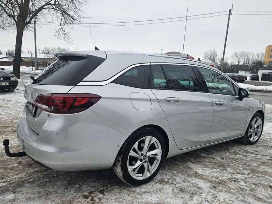 Grey Opel Astra 2019 in Siauliai, with an engine capacity of 1.50 L and mileage of 116 thousand km for 8470 €, photo 9 on AUTOMOTO.COM.LV