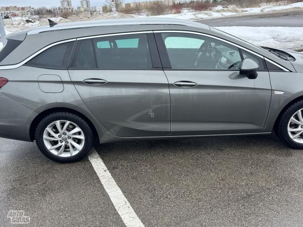 Grey Opel Astra 2019 in Panevezys, with an engine capacity of 1.60 L and mileage of 204 thousand km for 7500 €, photo 3 on AUTOMOTO.COM.LV