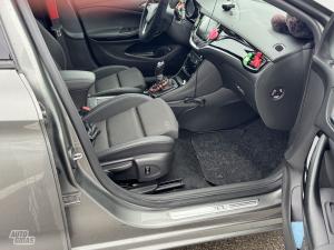 Grey Opel Astra 2019 in Panevezys, with an engine capacity of 1.60 L and mileage of 204 thousand km for 7500 €, photo 9 on AUTOMOTO.COM.LV