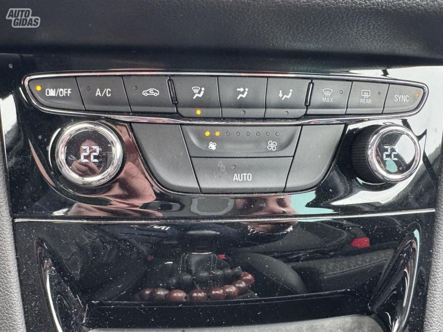 Grey Opel Astra 2019 in Panevezys, with an engine capacity of 1.60 L and mileage of 204 thousand km for 7500 €, photo 10 on AUTOMOTO.COM.LV