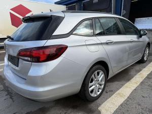 Grey Opel Astra 2019 in Klaipeda, with an engine capacity of 1.60 L and mileage of 180 thousand km for 7300 €, photo 9 on AUTOMOTO.COM.LV