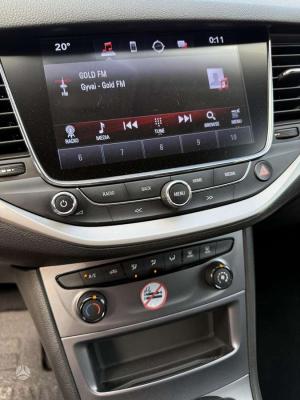 Grey Opel Astra 2019 in Klaipeda, with an engine capacity of 1.60 L and mileage of 180 thousand km for 7300 €, photo 13 on AUTOMOTO.COM.LV