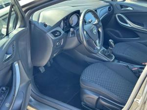 Pelēks Opel Astra 2019 Kretinga, ar dzinēja tilpumu 1.60 L un nobraukumu 189 tūkst. km par 4900 €, foto 7 vietnē AUTOMOTO.COM.LV