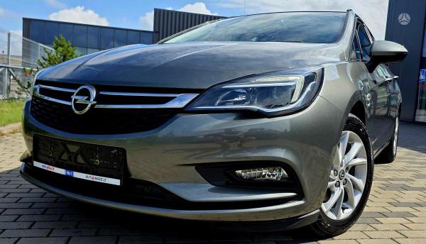 Grey Opel Astra 2019 in Siauliai, with an engine capacity of 1.60 L and mileage of 127 thousand km for 7950 €, photo 4 on AUTOMOTO.COM.LV