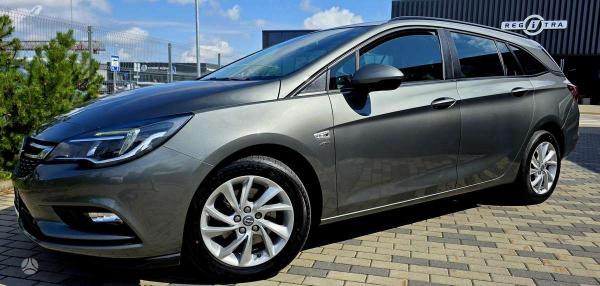 Grey Opel Astra 2019 in Siauliai, with an engine capacity of 1.60 L and mileage of 127 thousand km for 7950 €, photo 5 on AUTOMOTO.COM.LV