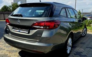 Grey Opel Astra 2019 in Siauliai, with an engine capacity of 1.60 L and mileage of 127 thousand km for 7950 €, photo 17 on AUTOMOTO.COM.LV