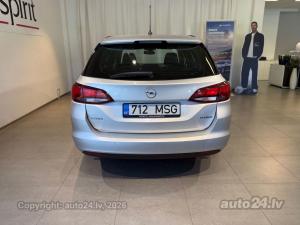 Grey Opel Astra 2019 in Tallinn, with an engine capacity of 1.40 L and mileage of 133 thousand km for 10900 €, photo 7 on AUTOMOTO.COM.LV