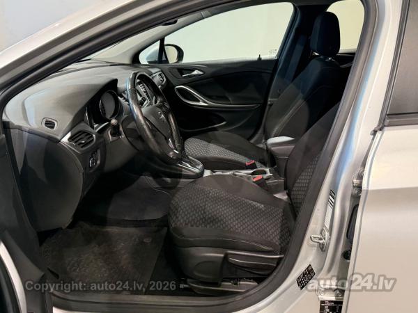 Grey Opel Astra 2019 in Tallinn, with an engine capacity of 1.40 L and mileage of 133 thousand km for 10900 €, photo 7 on AUTOMOTO.COM.LV