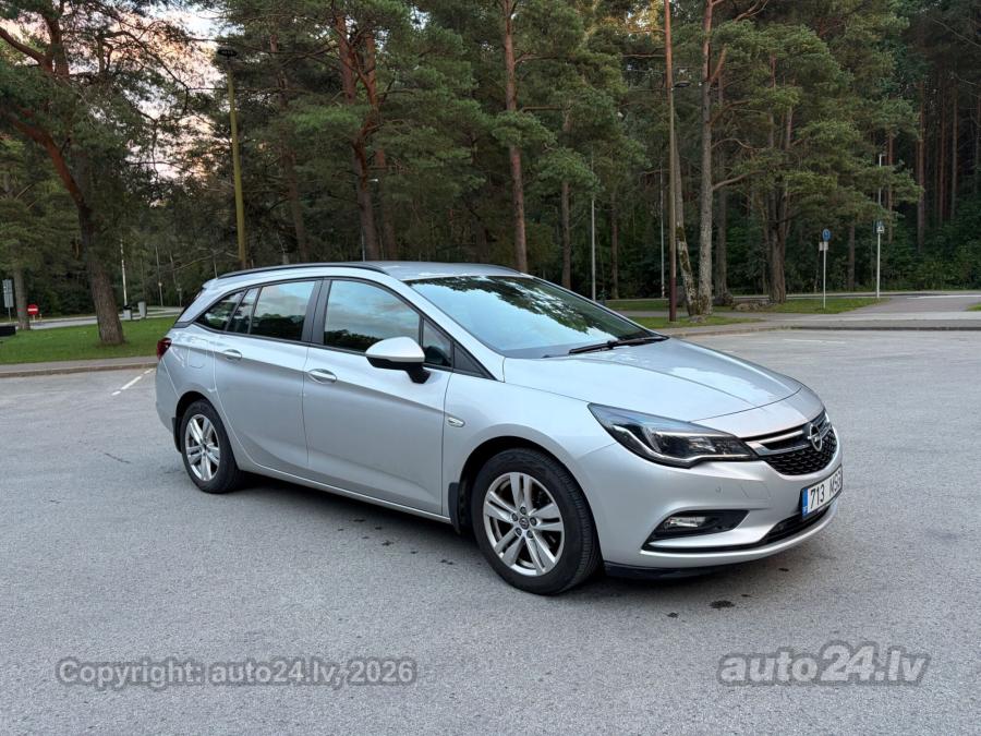 Grey Opel Astra 2019 in Tallinn, with an engine capacity of 1.40 L and mileage of 93 thousand km for 11700 €, photo 4 on AUTOMOTO.COM.LV