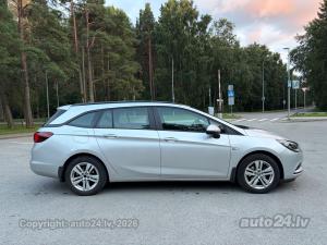 Grey Opel Astra 2019 in Tallinn, with an engine capacity of 1.40 L and mileage of 93 thousand km for 11700 €, photo 5 on AUTOMOTO.COM.LV
