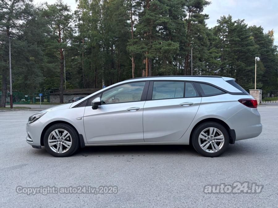 Grey Opel Astra 2019 in Tallinn, with an engine capacity of 1.40 L and mileage of 93 thousand km for 11700 €, photo 6 on AUTOMOTO.COM.LV