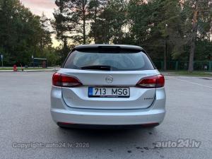 Grey Opel Astra 2019 in Tallinn, with an engine capacity of 1.40 L and mileage of 93 thousand km for 11700 €, photo 8 on AUTOMOTO.COM.LV