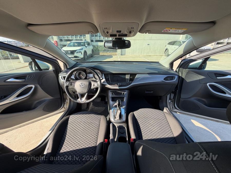 Pelēks Opel Astra 2019 Tallina, ar dzinēja tilpumu 1.40 L un nobraukumu 93 tūkst. km par 11700 €, foto 13 vietnē AUTOMOTO.COM.LV