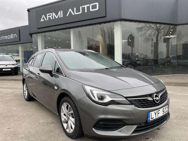 Grey Opel Astra 2020 in Klaipeda, with an engine capacity of 1.34 L and mileage of 88 thousand km for 11900 €, photo 1 on AUTOMOTO.COM.LV