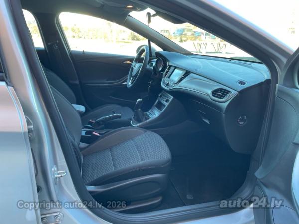 Grey Opel Astra 2020 in Tartu, with an engine capacity of 1.50 L and mileage of 184 thousand km for 8500 €, photo 11 on AUTOMOTO.COM.LV