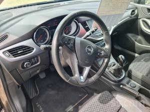 Grey Opel Astra 2020 in Cesis, with an engine capacity of 1.50 L and mileage of 160 thousand km for 7750 €, photo 12 on AUTOMOTO.COM.LV