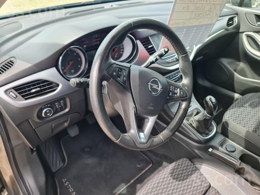 Grey Opel Astra 2020 in Cesis, with an engine capacity of 1.50 L and mileage of 160 thousand km for 7750 €, photo 12 on AUTOMOTO.COM.LV