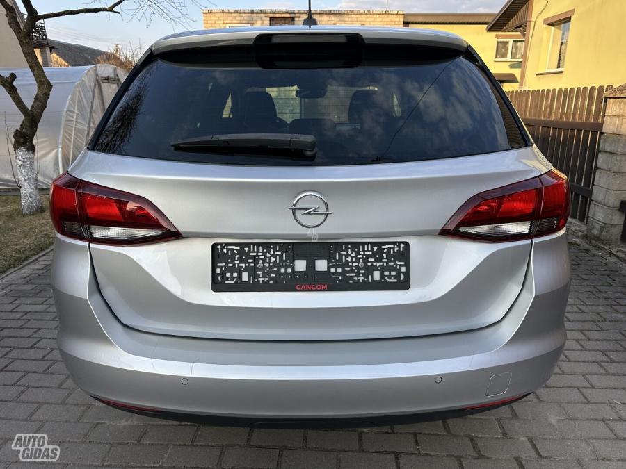 Grey Opel Astra 2020 in Prienai, with an engine capacity of 1.50 L and mileage of 165 thousand km for 7100 €, photo 4 on AUTOMOTO.COM.LV
