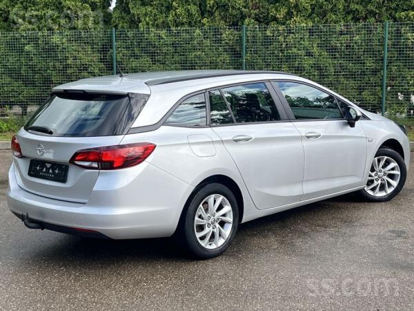 Grey Opel Astra 2020 in Jelgava, with an engine capacity of 1.20 L and mileage of 64 thousand km for 7590 €, photo 6 on AUTOMOTO.COM.LV