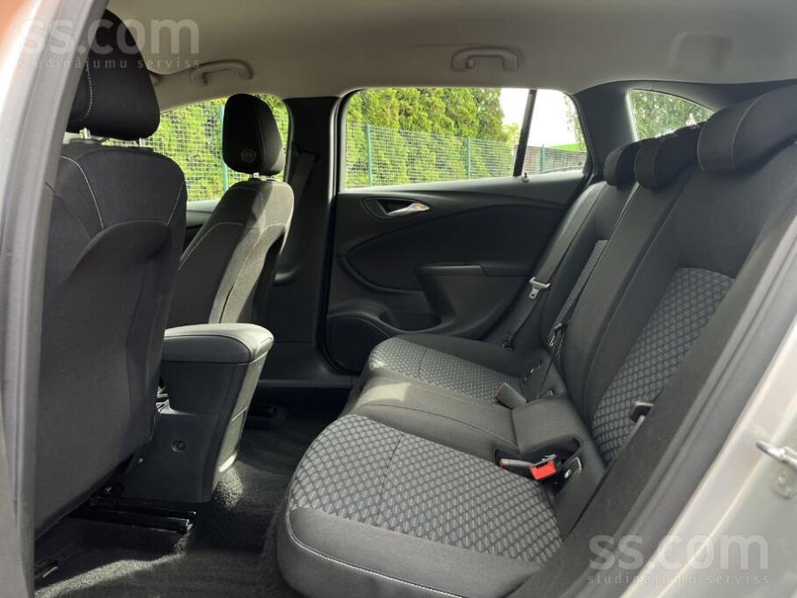 Pelēks Opel Astra 2020 Jelgava, ar dzinēja tilpumu 1.20 L un nobraukumu 64 tūkst. km par 7590 €, foto 11 vietnē AUTOMOTO.COM.LV