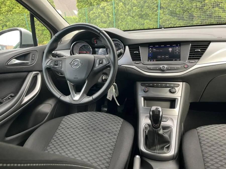 Pelēks Opel Astra 2020 Jelgava, ar dzinēja tilpumu 1.20 L un nobraukumu 64 tūkst. km par 7590 €, foto 13 vietnē AUTOMOTO.COM.LV