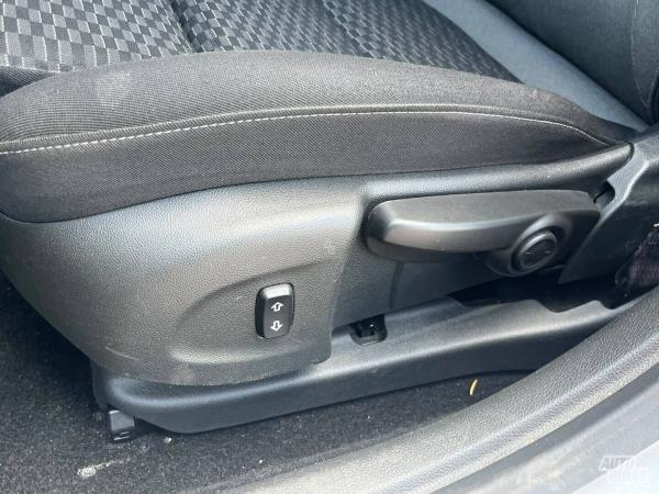 Grey Opel Astra 2020 in Marijampole, with an engine capacity of 1.50 L and mileage of 236 thousand km for 7500 €, photo 10 on AUTOMOTO.COM.LV