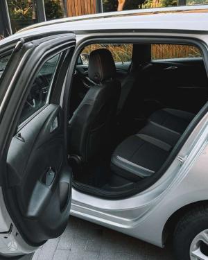 Grey Opel Astra 2020 in Klaipeda, with an engine capacity of 1.50 L and mileage of 88 thousand km for 8999 €, photo 9 on AUTOMOTO.COM.LV
