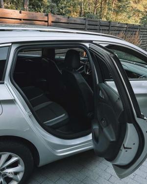 Grey Opel Astra 2020 in Klaipeda, with an engine capacity of 1.50 L and mileage of 88 thousand km for 8999 €, photo 11 on AUTOMOTO.COM.LV