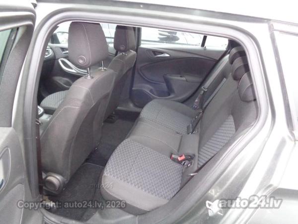 Grey Opel Astra 2021 in Tallinn, with an engine capacity of 1.20 L and mileage of 83 thousand km for 7500 €, photo 11 on AUTOMOTO.COM.LV