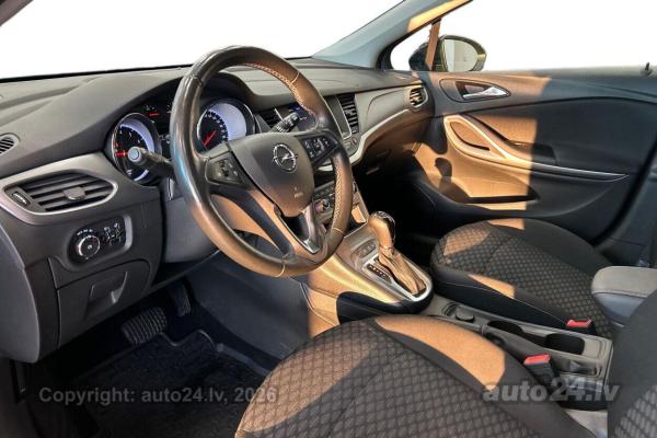 Grey Opel Astra 2021 in Parnu, with an engine capacity of 1.30 L and mileage of 54 thousand km for 13500 €, photo 11 on AUTOMOTO.COM.LV